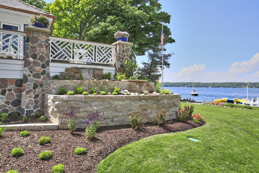 Lakeshore Retaining Wall Ideas Keeping The Water At Bay: Build A